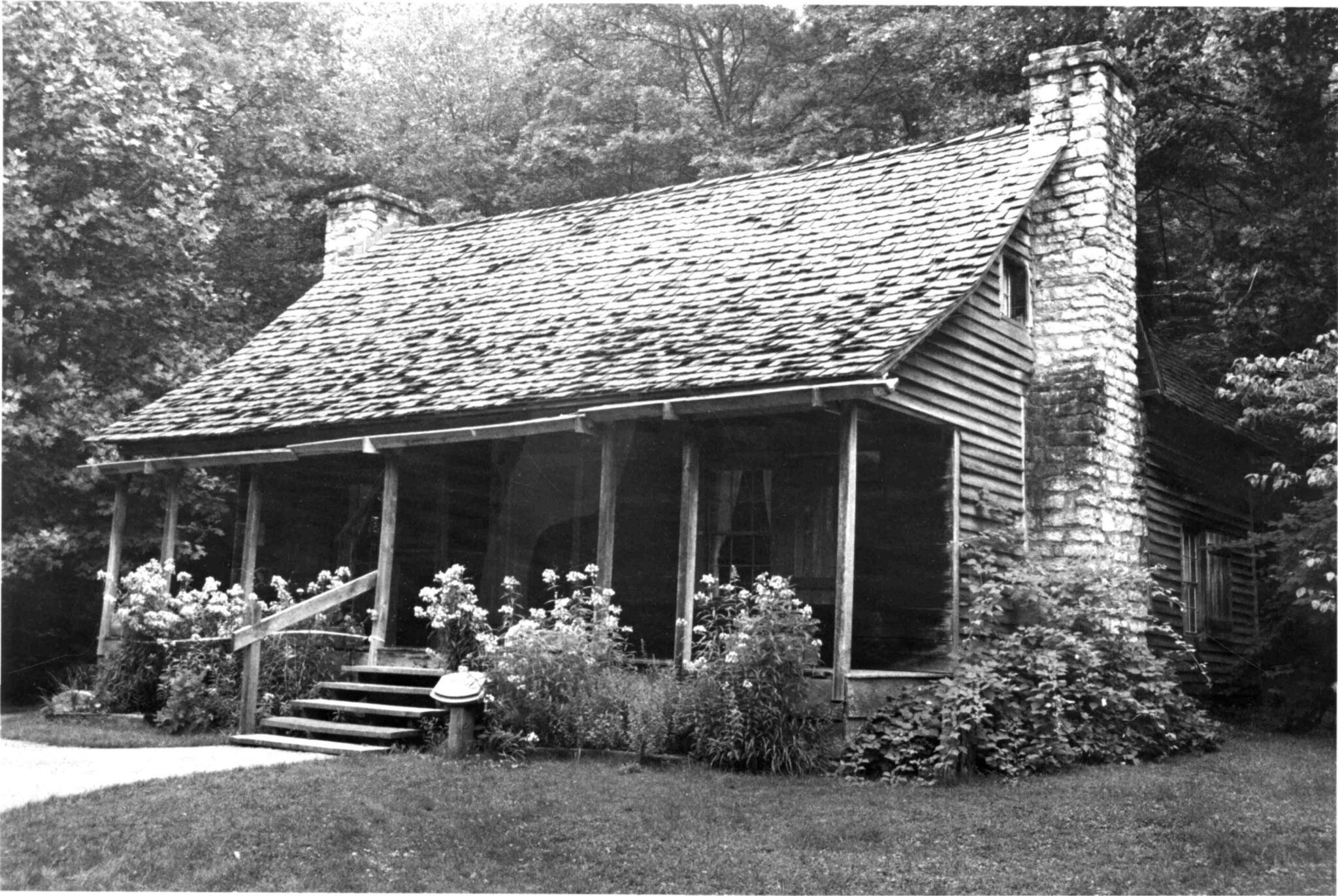 The Hiram King House in the Pink Beds - Transylvania County Library